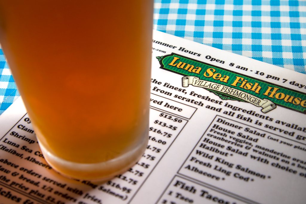 Best Restaurants in Yachats | Dining Out Near Overleaf Lodge & Spa